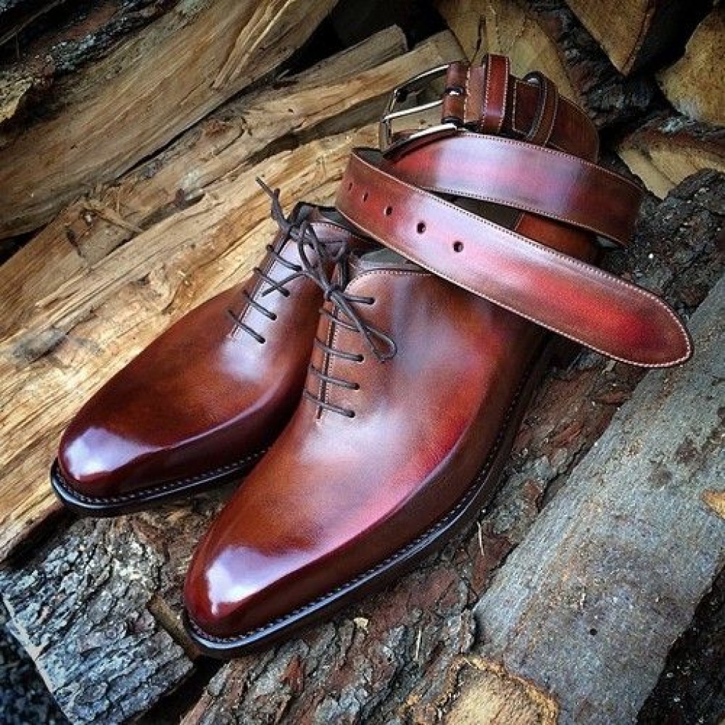 Matching Belt And Shoes – Above The Ankles